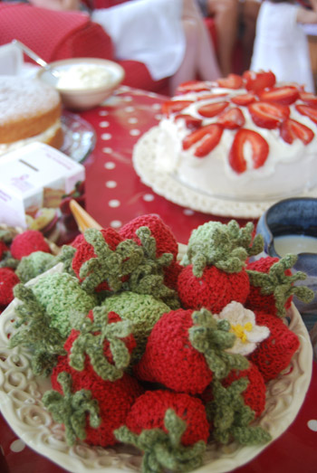 Knitted Strawberries | Knitting Patterns | Let's Knit Magazine