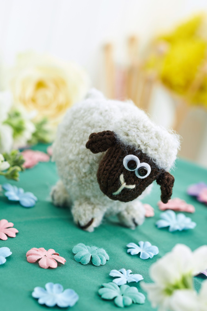 Easter Knitting Patterns: Fluffy Toy Sheep Pattern | Knitting Patterns ...