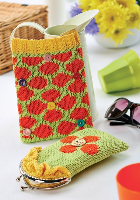 E-reader and glasses case set | Knitting Patterns | Let's Knit Magazine