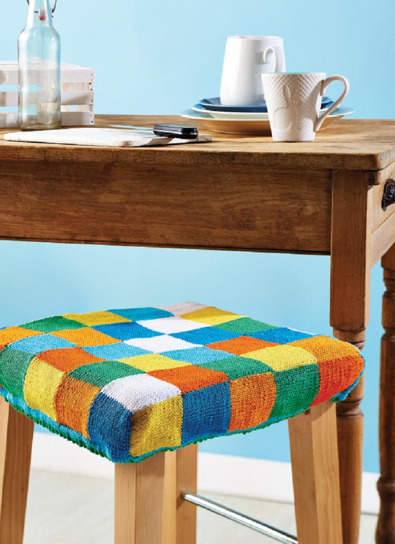 Checked stool cover | Knitting Patterns | Let's Knit Magazine