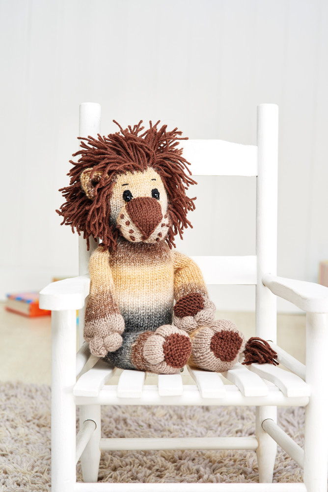 Lion Toy Knitting Pattern | Knitting Patterns | Let's Knit Magazine