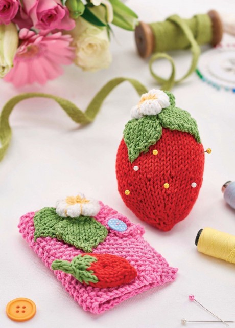 Knitted Sewing Set | Knitting Patterns | Let's Knit Magazine