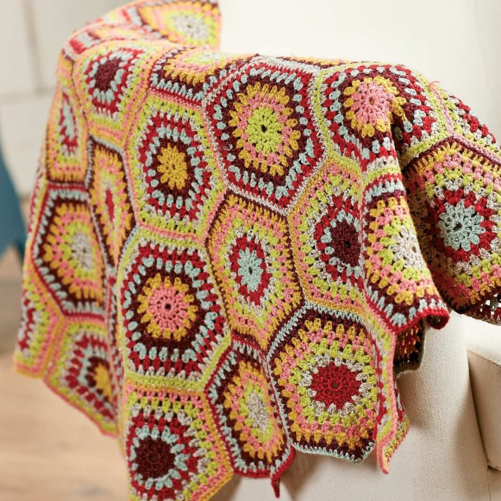 Granny Hexagon Blanket Crochet Pattern | Crochet Patterns | Let's Knit ...