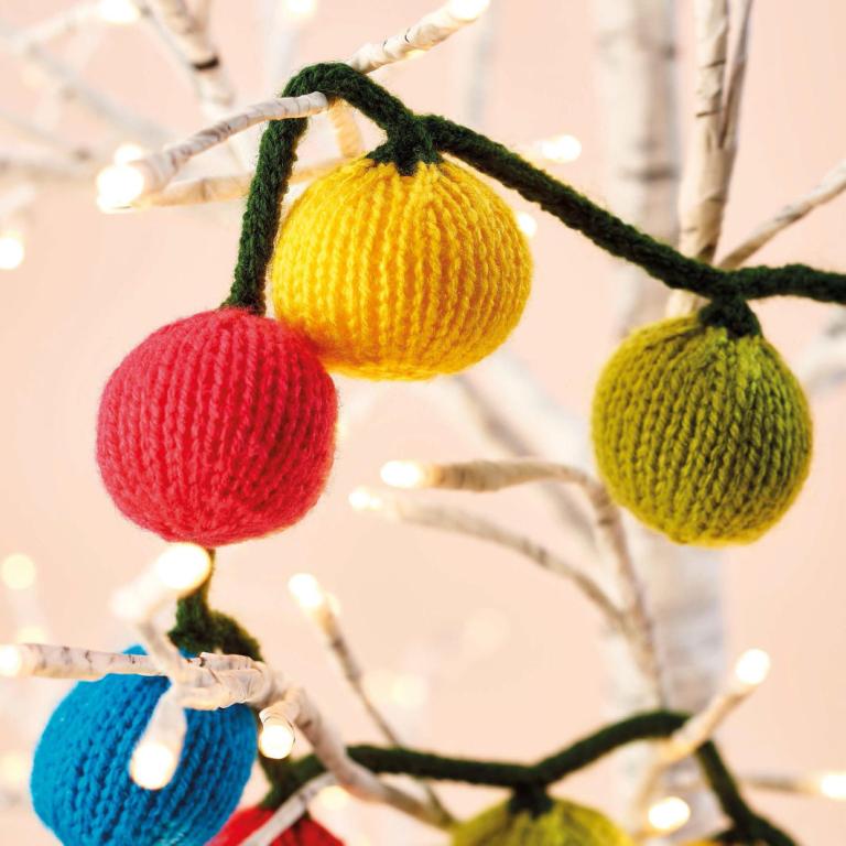 Knitted Fairy Lights | Knitting Patterns | Let's Knit Magazine
