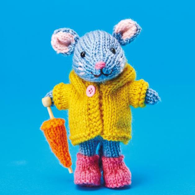 Knitted Mouse in Raincoat | Knitting Patterns | Let's Knit Magazine