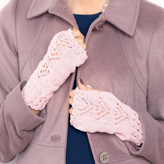 Fingerless Lace Mittens | Knitting Patterns | Let's Knit Magazine