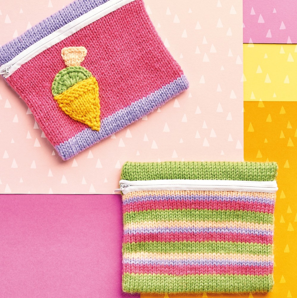 Mini Zip Purses | Knitting Patterns | Let's Knit Magazine