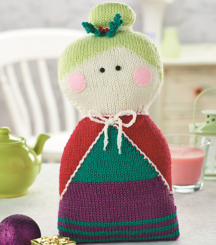 Mrs Claus Cushion Knitting Pattern | Knitting Patterns | Let's Knit ...