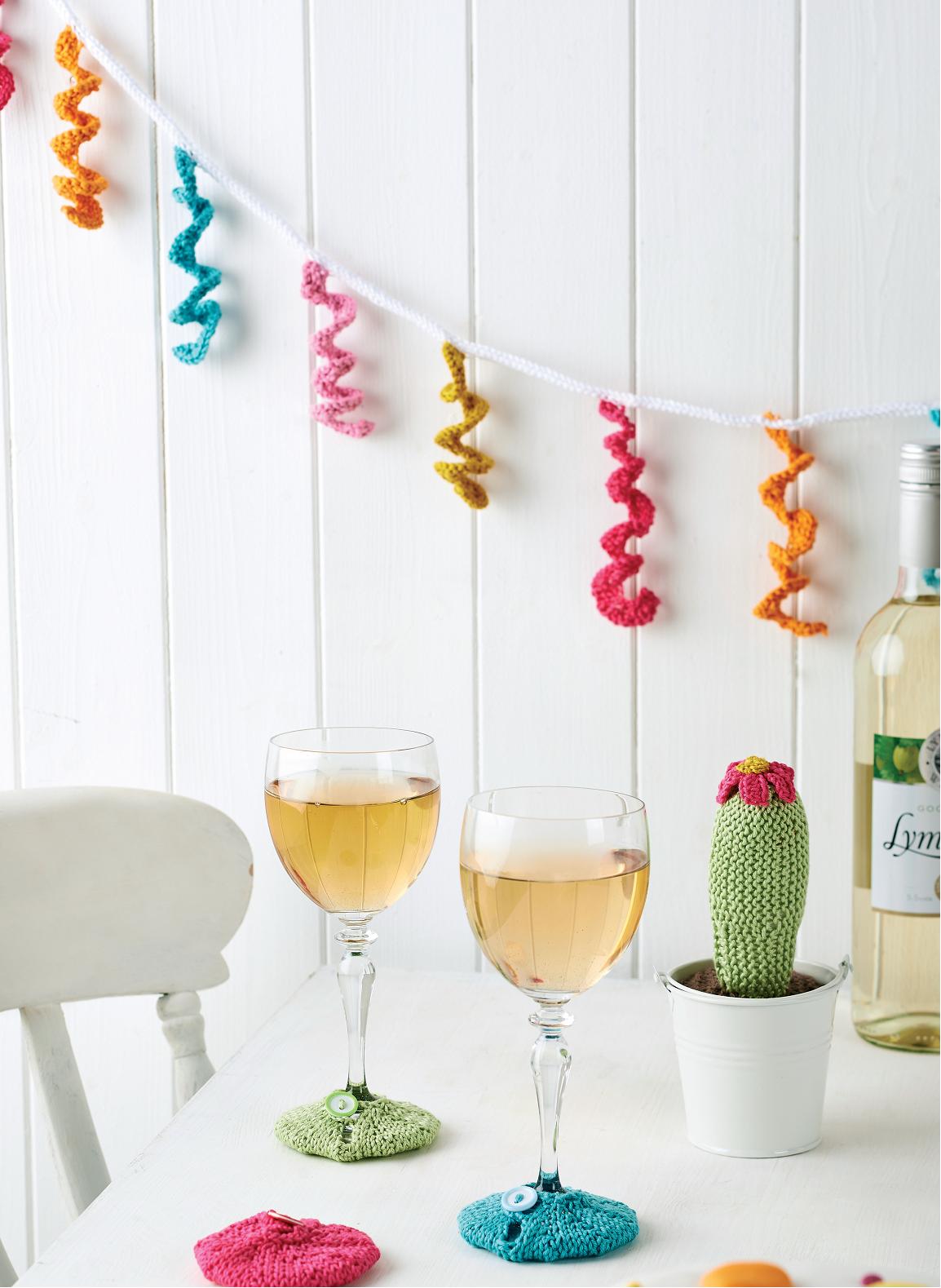 Party decorations | Knitting Patterns | Let's Knit Magazine