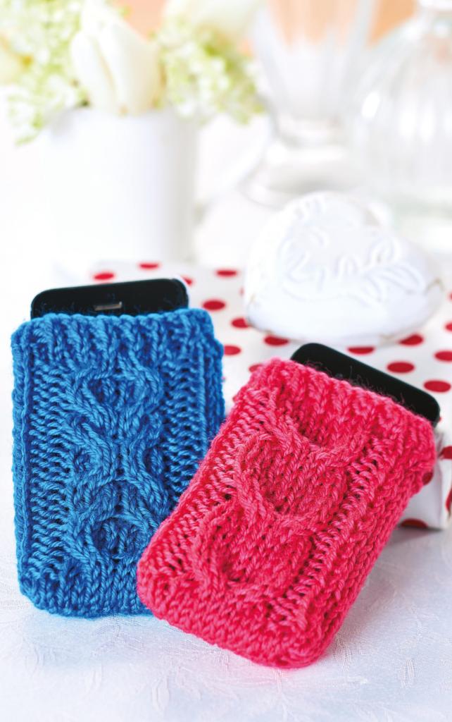 Phone Covers | Knitting Patterns | Let's Knit Magazine