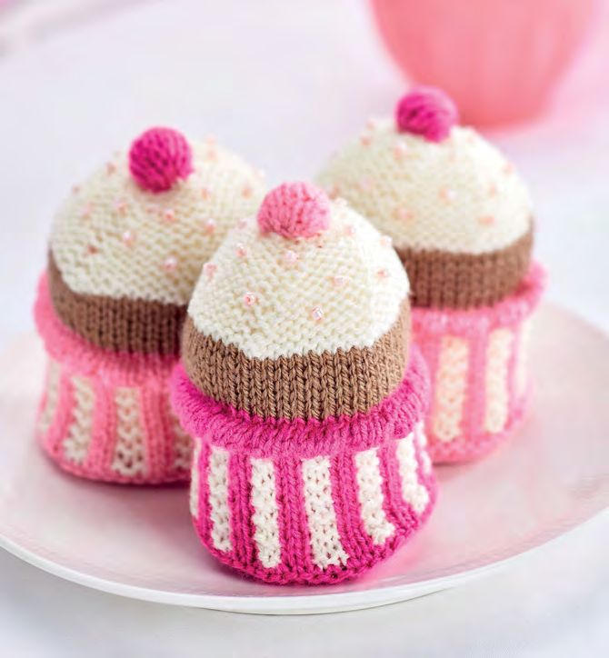 Knit Pink Cupcakes For Breast Cancer Care | Knitting Patterns | Let's ...