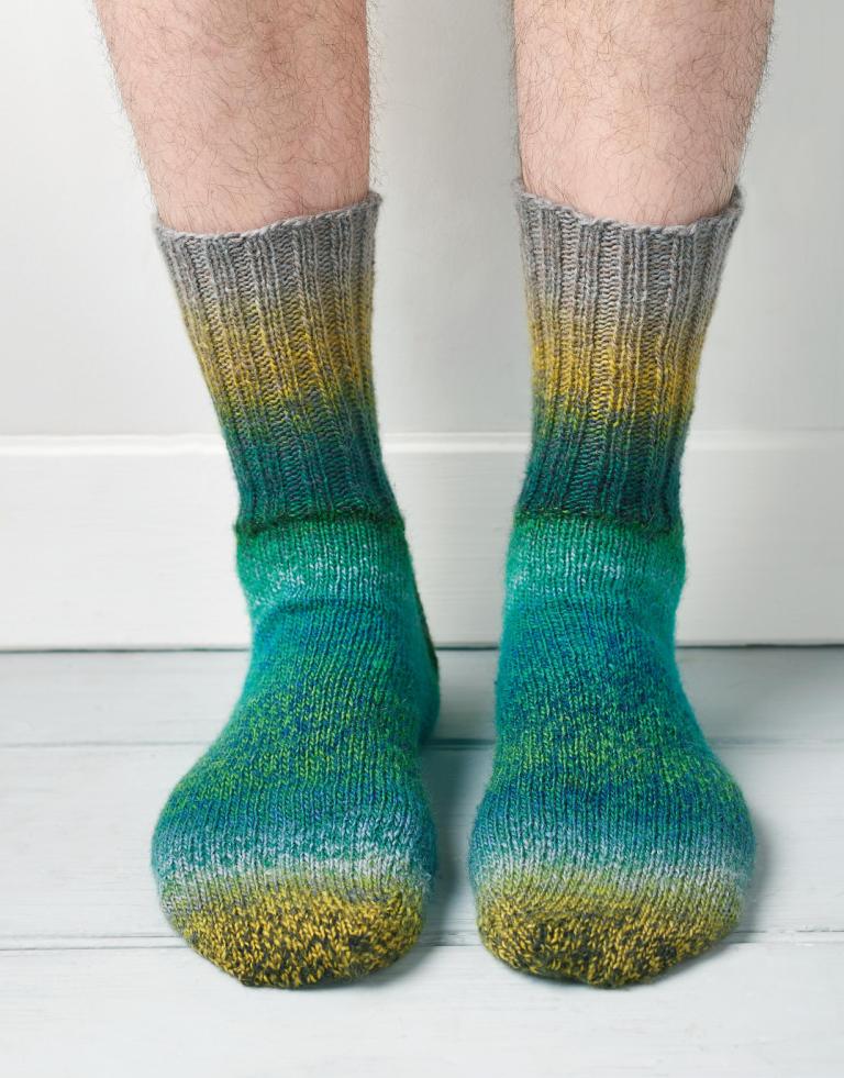 Ribbed socks | Knitting Patterns | Let's Knit Magazine