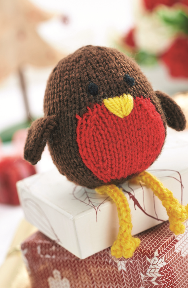 Quick Robin Toy Knitting Pattern | Knitting Patterns | Let's Knit Magazine
