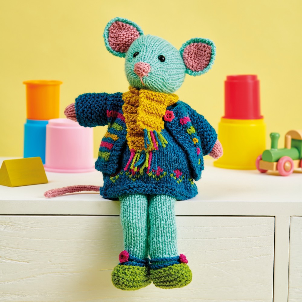 Dress-up Toy Mouse | Knitting Patterns | Let's Knit Magazine
