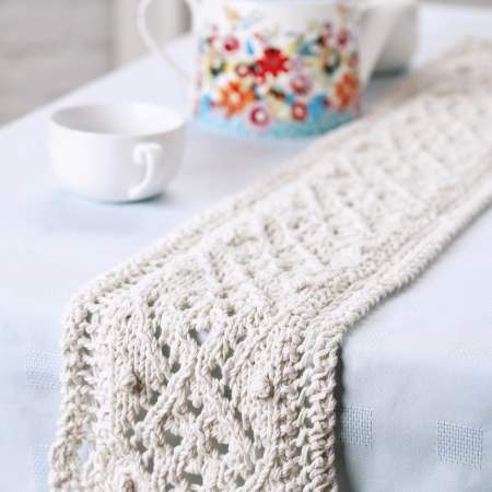 Lace Table Runner | Knitting Patterns | Let's Knit Magazine